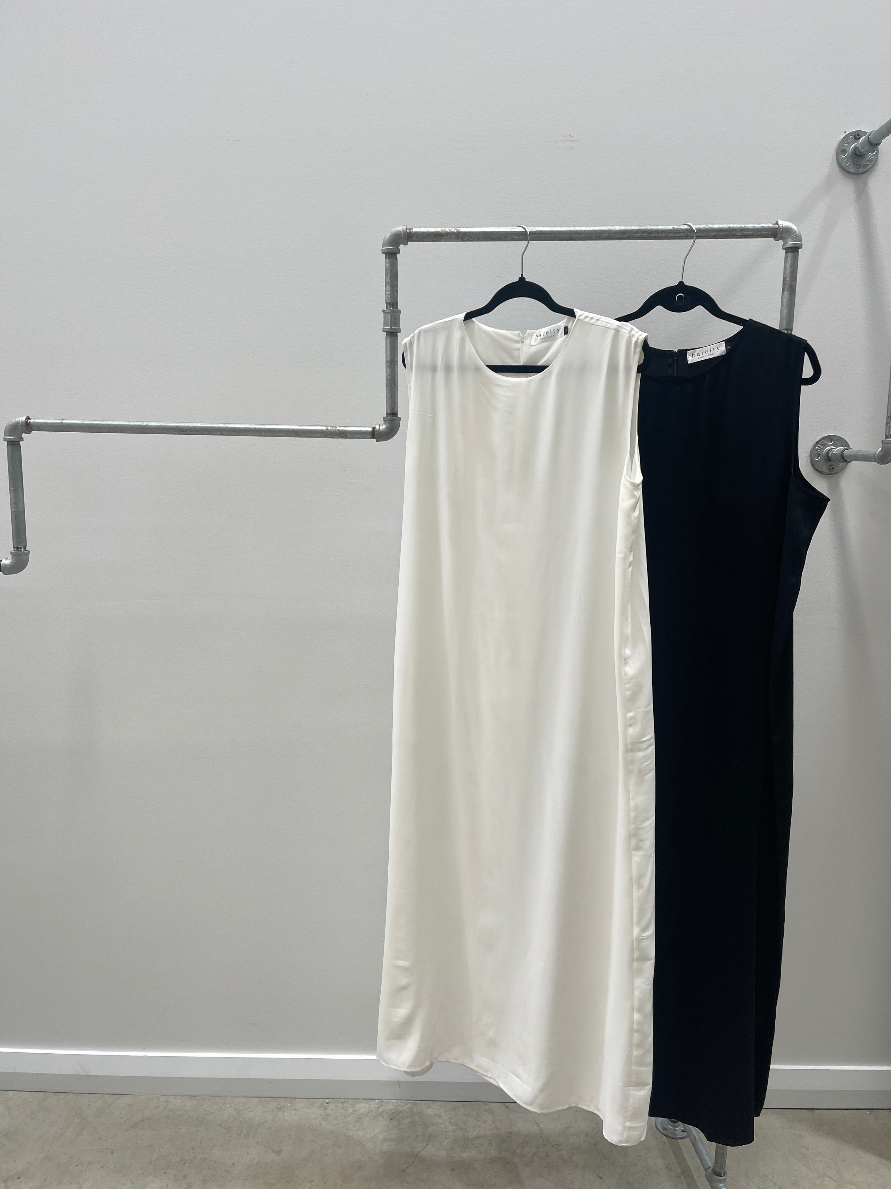 INNER ABAYA – Bareity Boutique